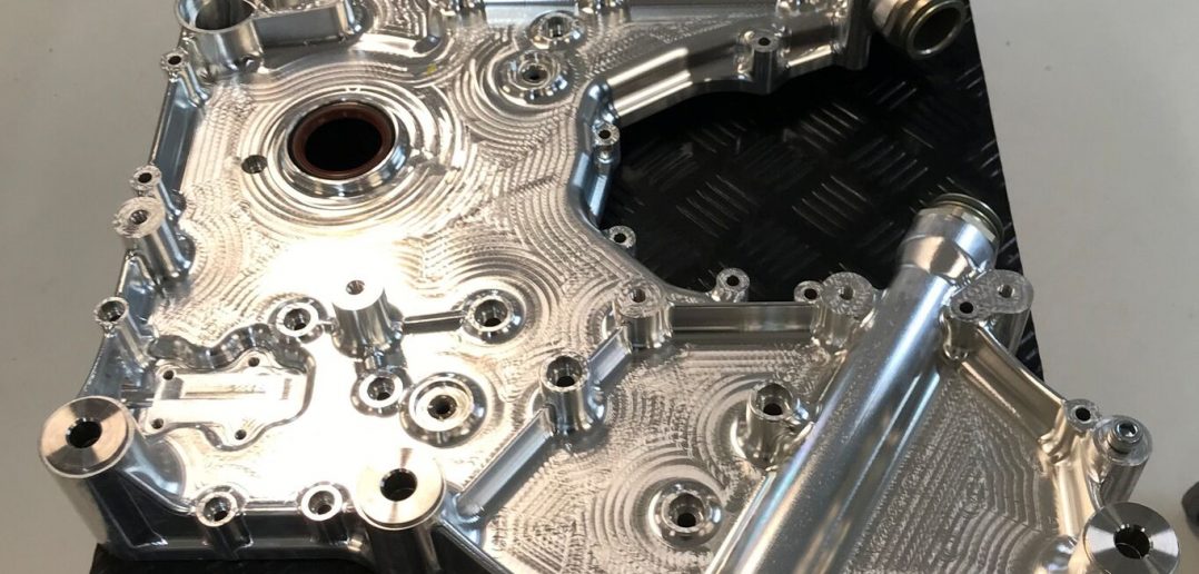 Pipo Moteurs shows off internals of SCG 007 LMH engine | Professional ...