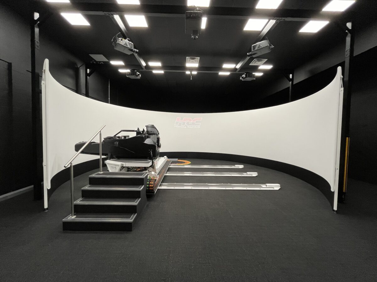Latest DIL simulator unveiled by Honda Racing Corporation ...
